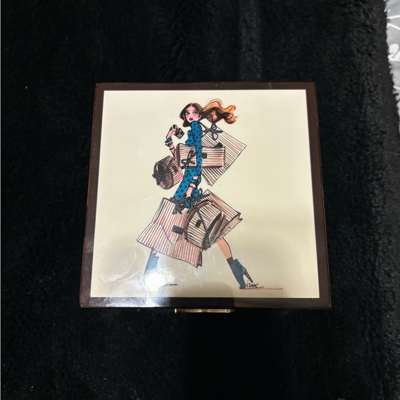 henri bendel | Storage & Organization | Henri Bendel Jewelry Box With ...